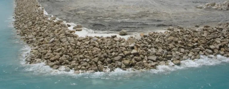 What is Streambank Stabilization?geomembrane,geogrid,geomate,geonet