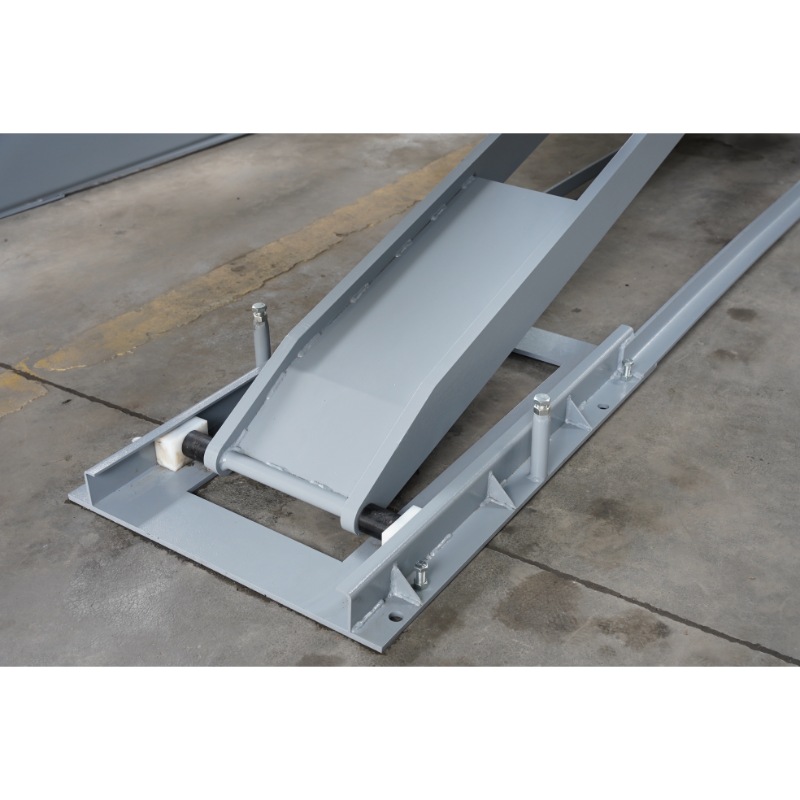 Upgrade Your Ride with Buried Large Solid Scissor Lift LFT450B