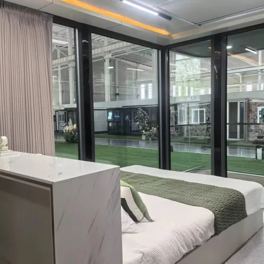 Portable prefabricated homes luxury living capsule house