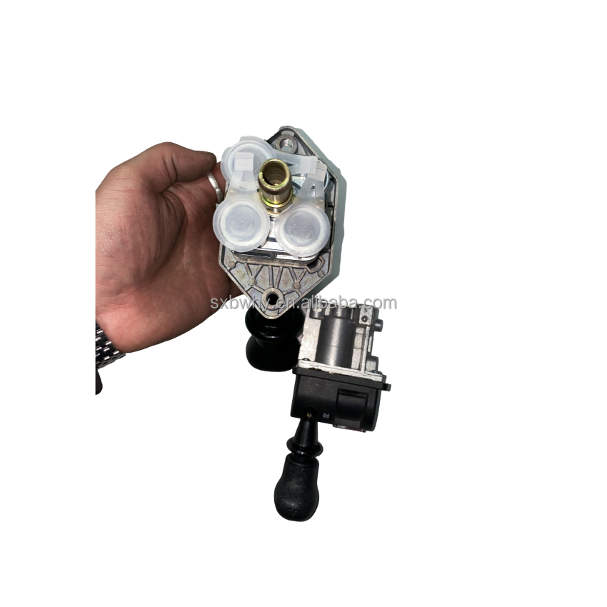 9617231110 Heavy Truck Hand Brake Valve - Spare Parts