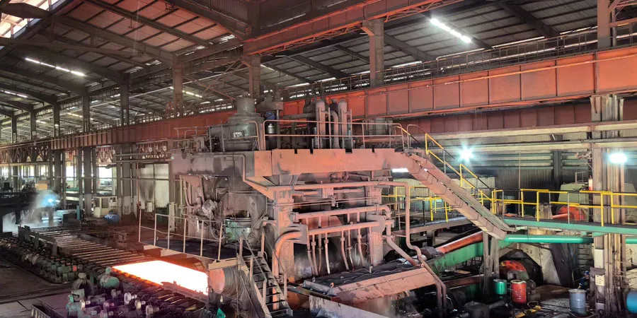 Reversing 4 Roller Rolling Mill With AGC And Descaling System