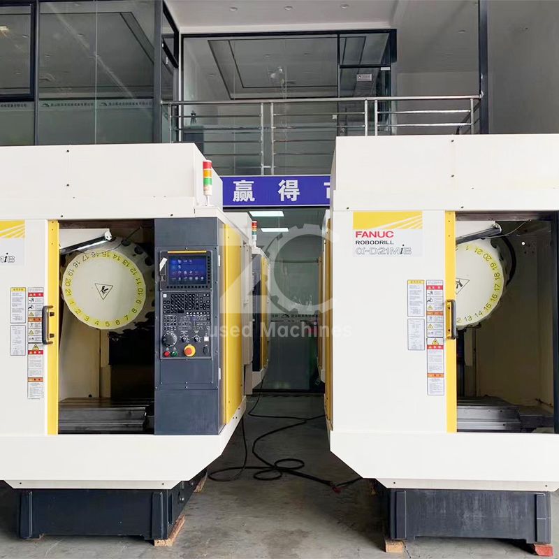 A-D21MiB of Fanuc drilling and tapping center in Japan