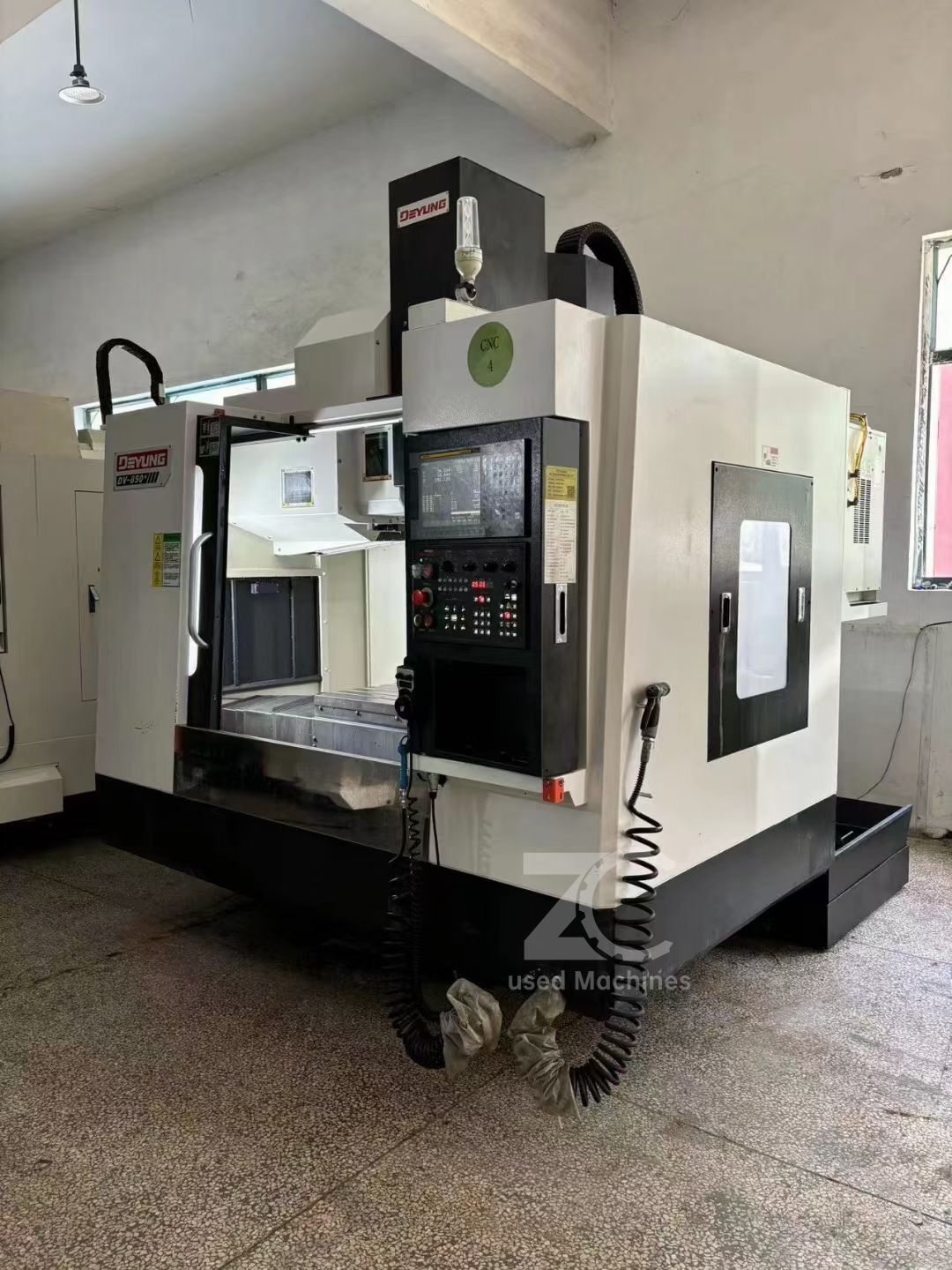 Used DV850+ Vertical Machining Center For Sale