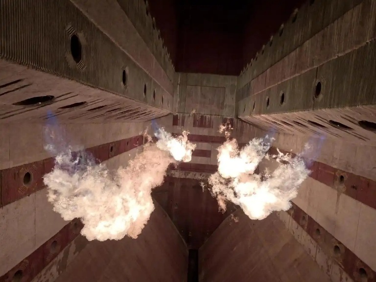 World’s First 660-MW Ultra-Supercritical “W-Flame” Boiler Unit Put into ...