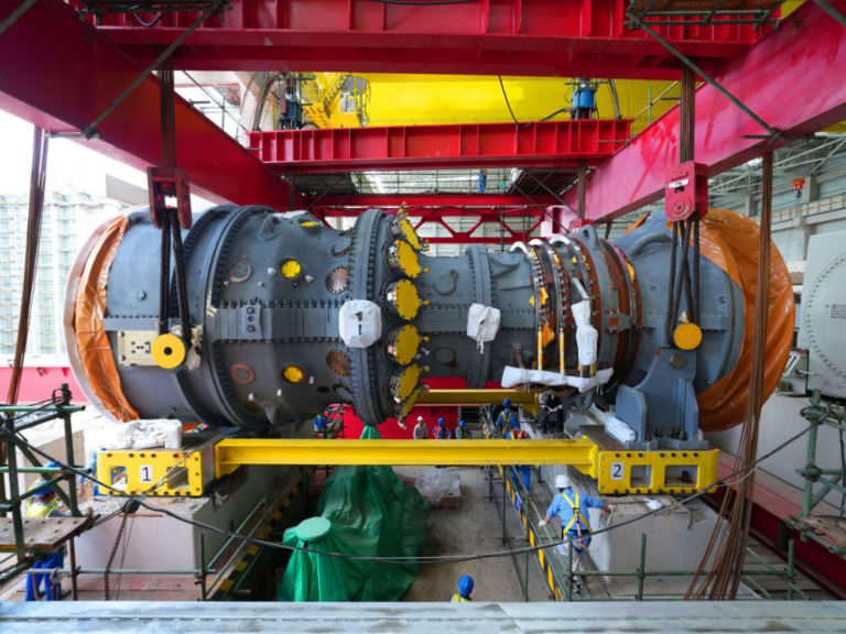 China Commissions Its Largest and Most Efficient Gas Turbine Unit