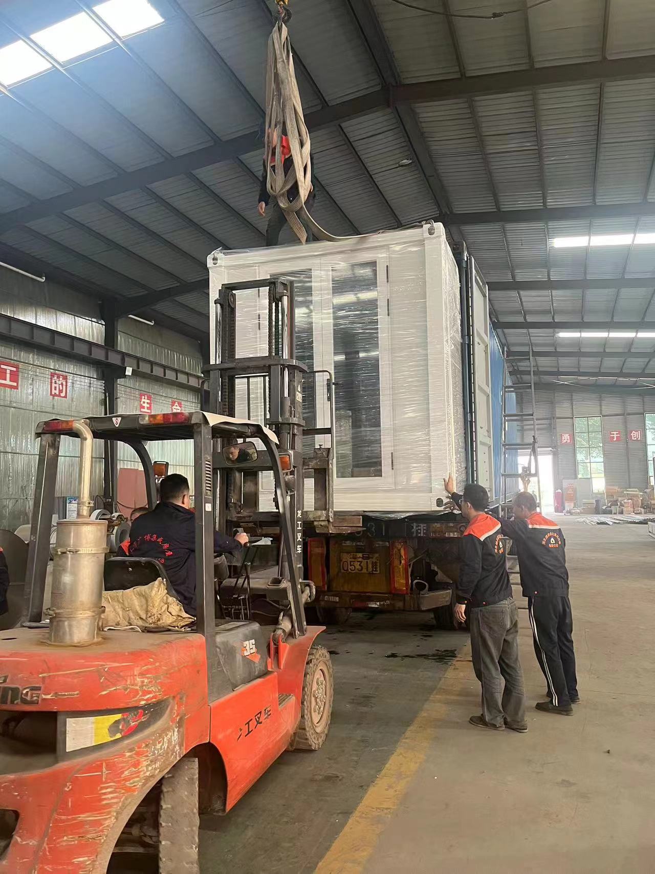Double-Wing Expandable Container Homes Shipped to Australia.