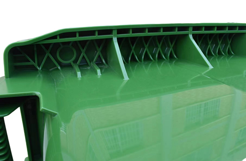 HDPE Mobile wheelie Bin 660 Liter push lid