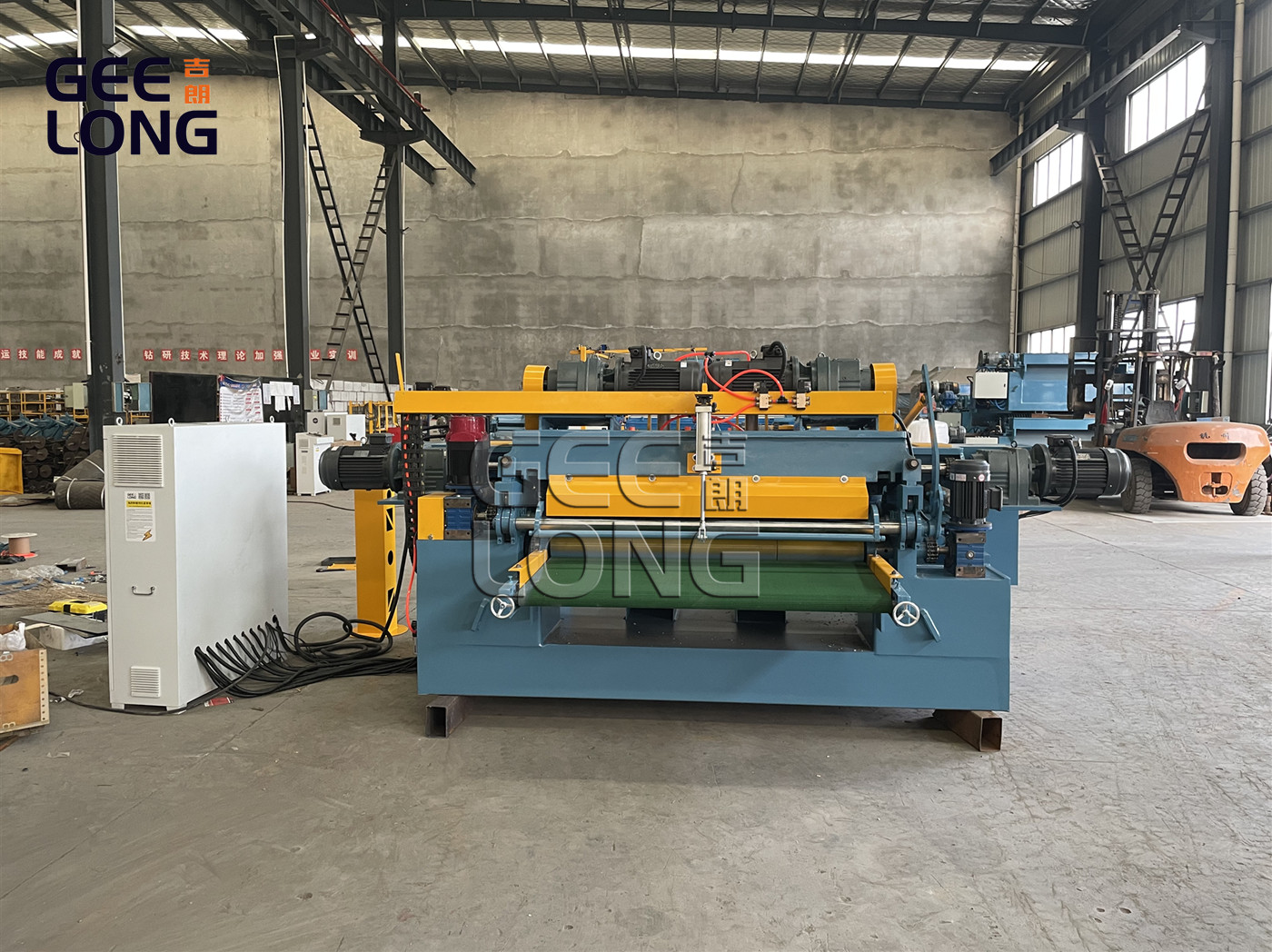 Geelong- 4ft heavy duty spindleless veneer peeling machine