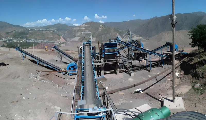 Heavy-Duty Mining Conveyor Belt System