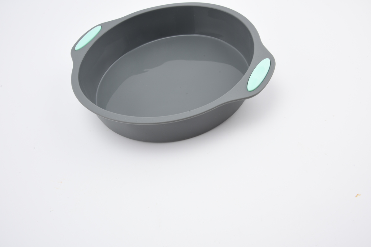 Cake embryo silicone mold