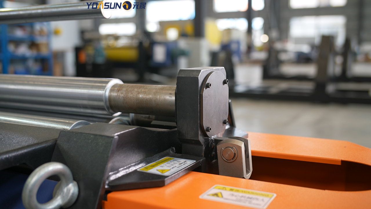 4-Roller Plate Rolling Machine