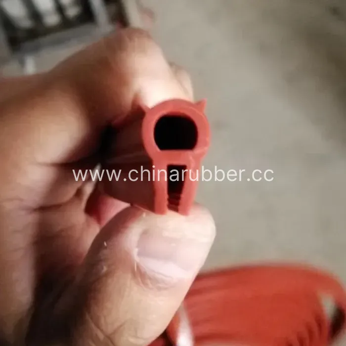 U Type Extrusion Rubber Sealing Profile for Effective Drawing Made Mold ...