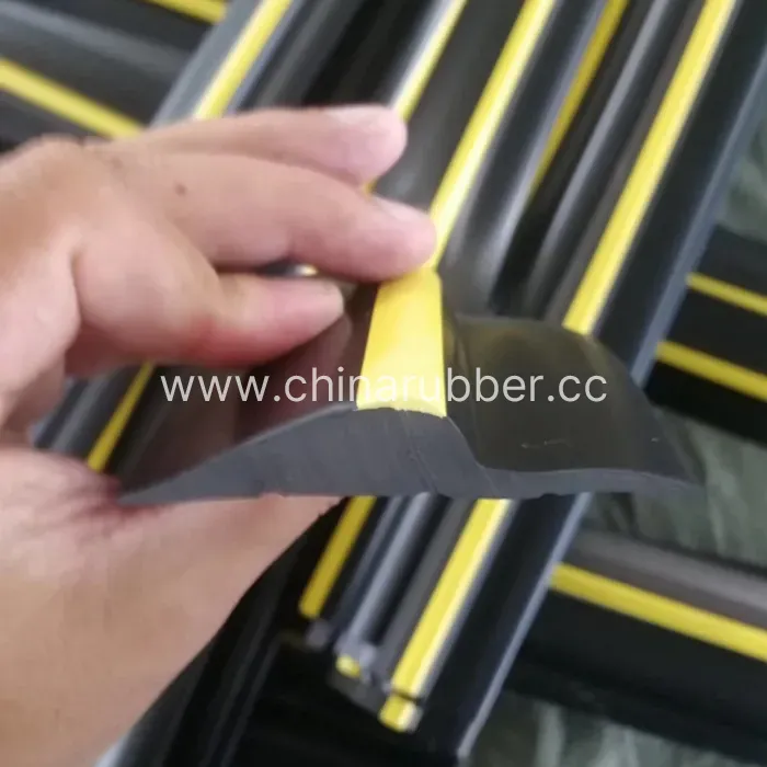 High-Quality Molded NBR EPDM Silicone Rubber Extrusions for Automotive ...
