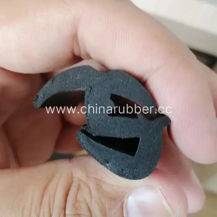 Custom Foam Weather-Resistant CP Rubber Seal Strip for Cabinets ...
