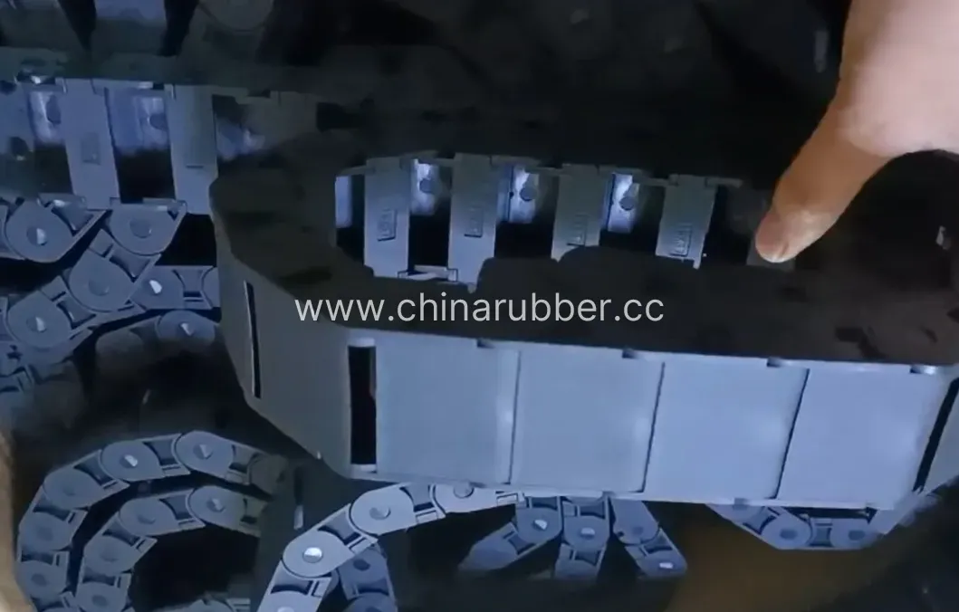 Durable Nylon Plastic Wire Drag Chain for Hydraulic Hose & Cable Management