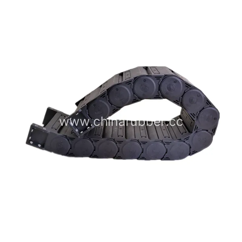 Flexible Plastic Drag Chain for Efficient Cable Management & Protection