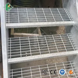 Anti-Slip Steel Stair Treads - Kaiheng Checker Plate Safety Grating T3 Type
