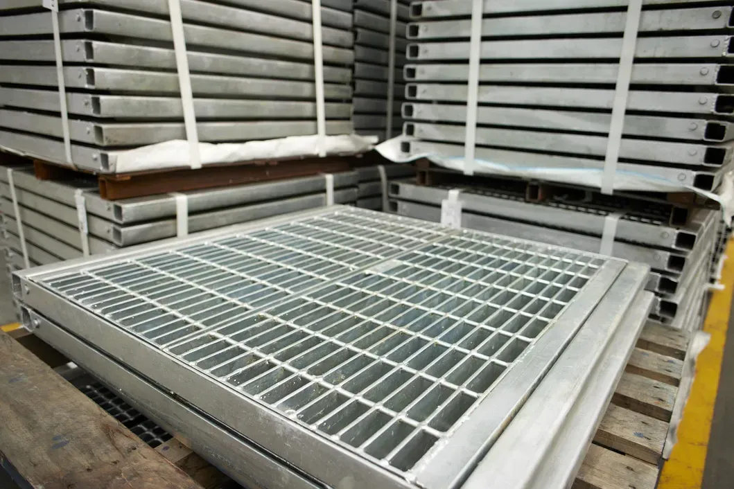 High-Quality Stainless Steel Grating Platforms | Kaiheng Steel Grating ...