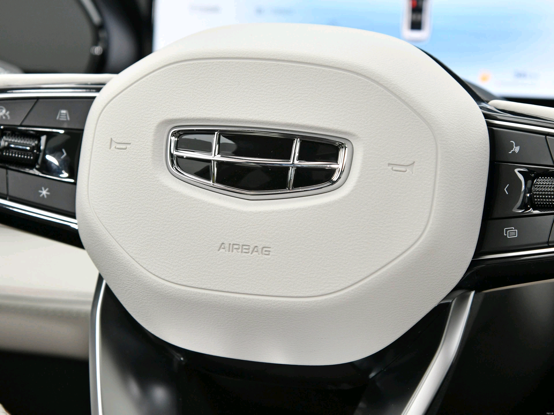 Geely Monjaro L 4WD Gasoline for Sale, High-performance 4x4 SUV
