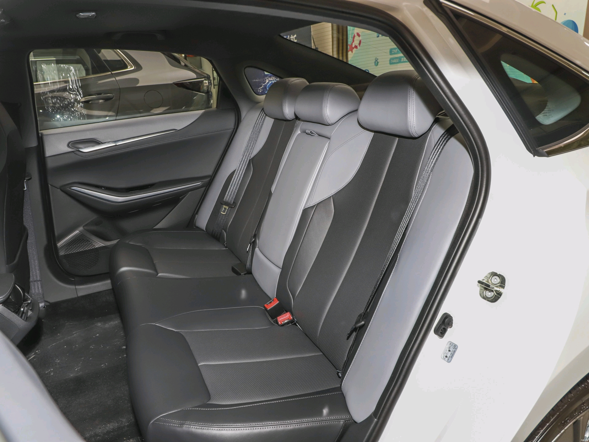 Changan Raeton PLUS, Compact sedan
