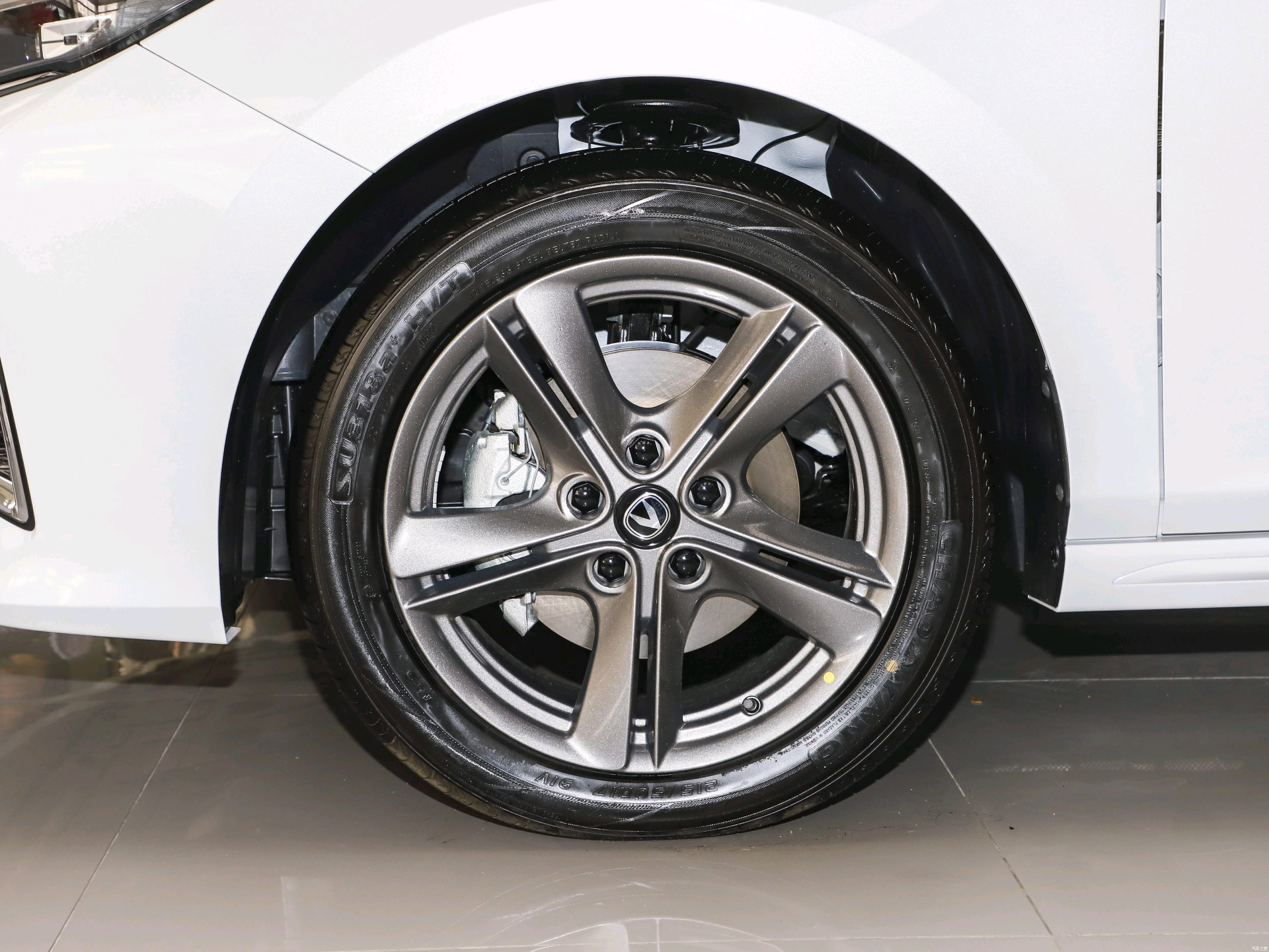 Changan Raeton PLUS, Compact sedan