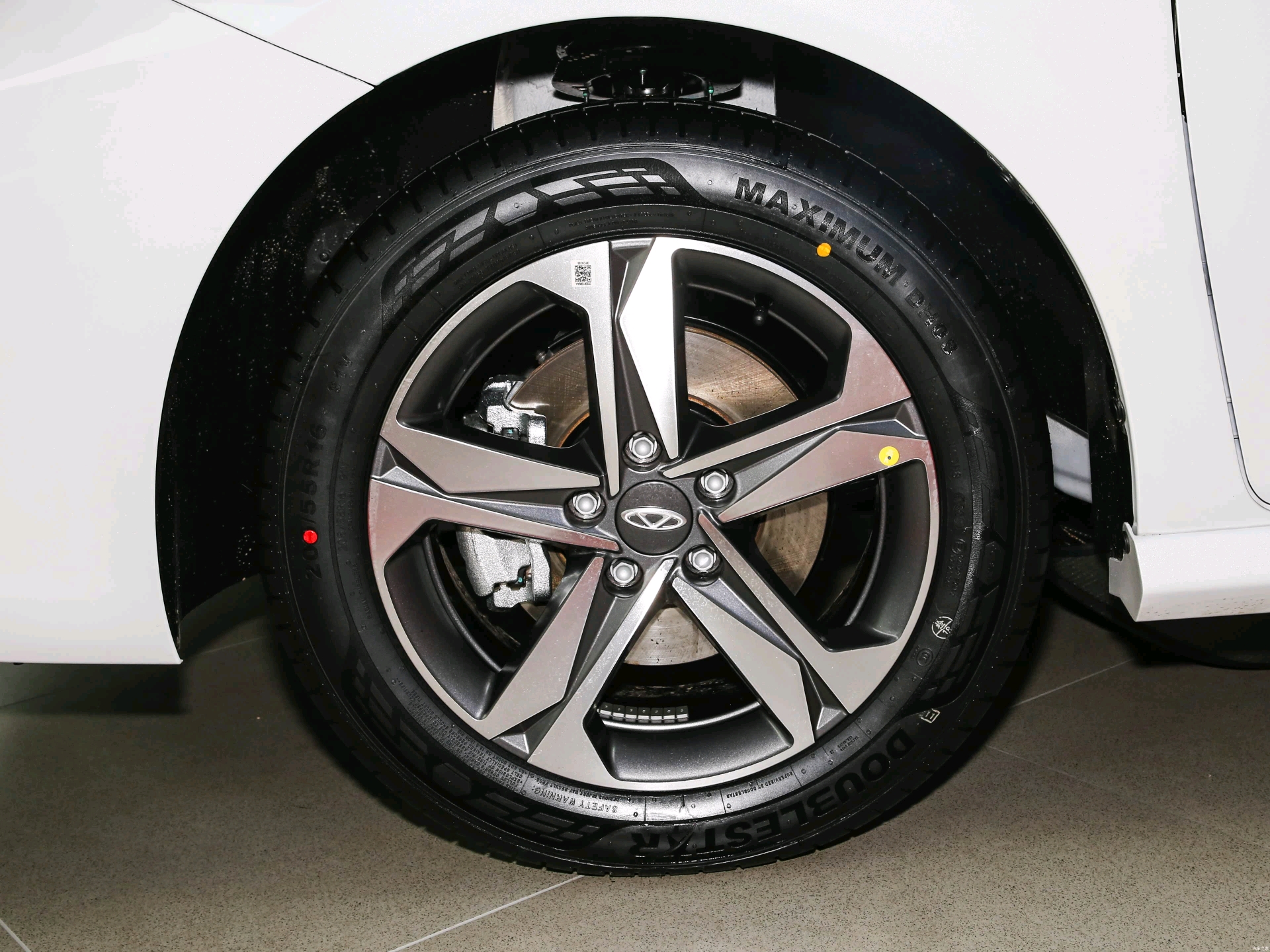 Chery Arrizo 5 PLUS, Compact SUV