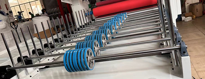 WPC wall panel wrapping machine, door PUR laminating machine