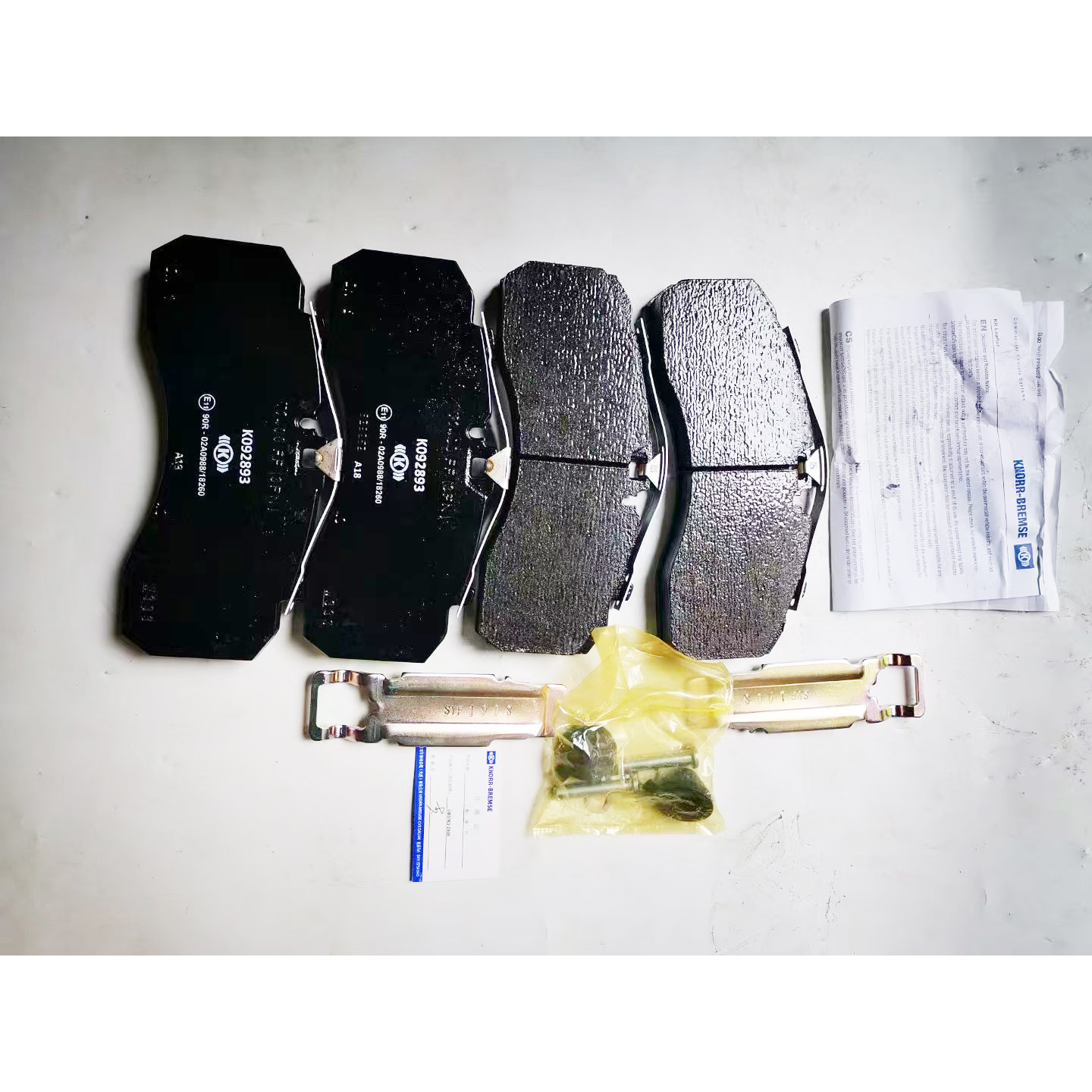 Knorr brake system brake pad K092893 compatible with Scania Benz MAN
