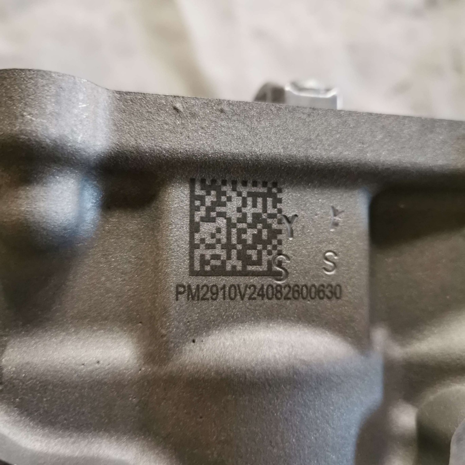 Foton Aucan F2.5 engine cylinder head PM40004291 SPM40004291E3544