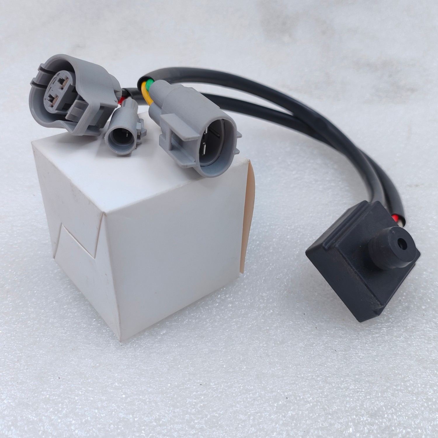 Dongfeng New Energy Vehicle Parts Vacuum Pump Sensor minibus