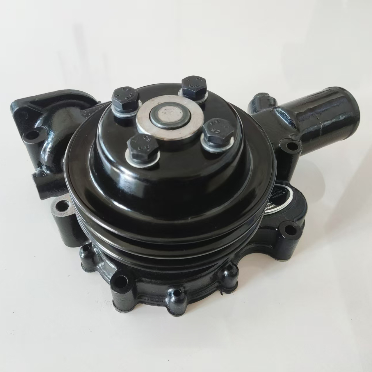 Yuchai YC6J125Z-T21 Engine Parts J3600-1307100 Water Pump