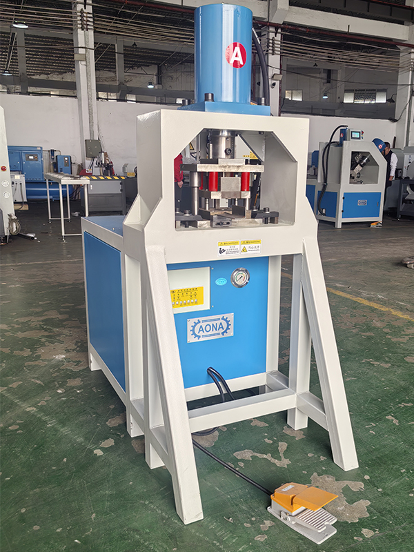 Hydraulic Pipe Punching Machine,tube punching machine