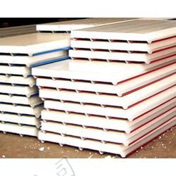 Easy Handling Lightweight Composite Panels for Efficiency