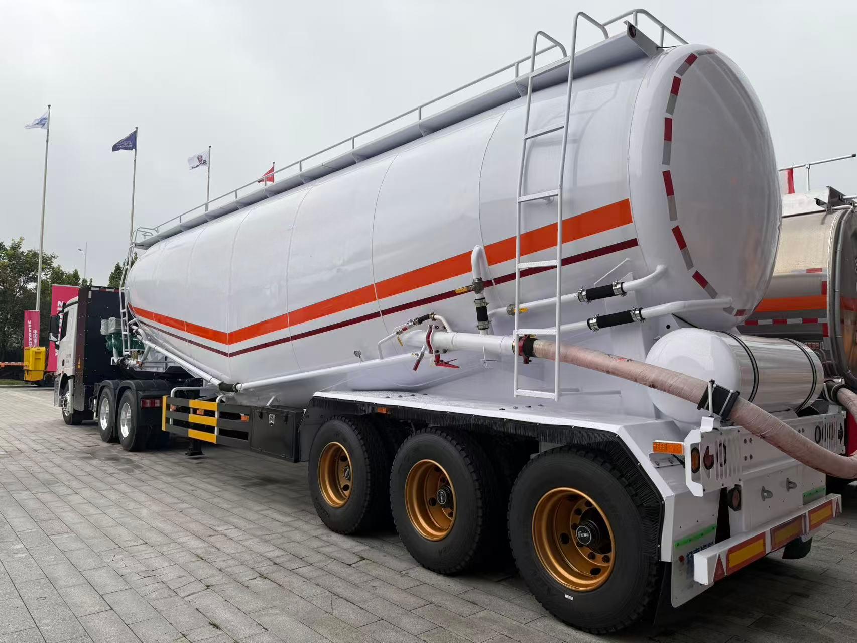 Semi trailer air tank,Semi fuel tank,tanker semi trailer