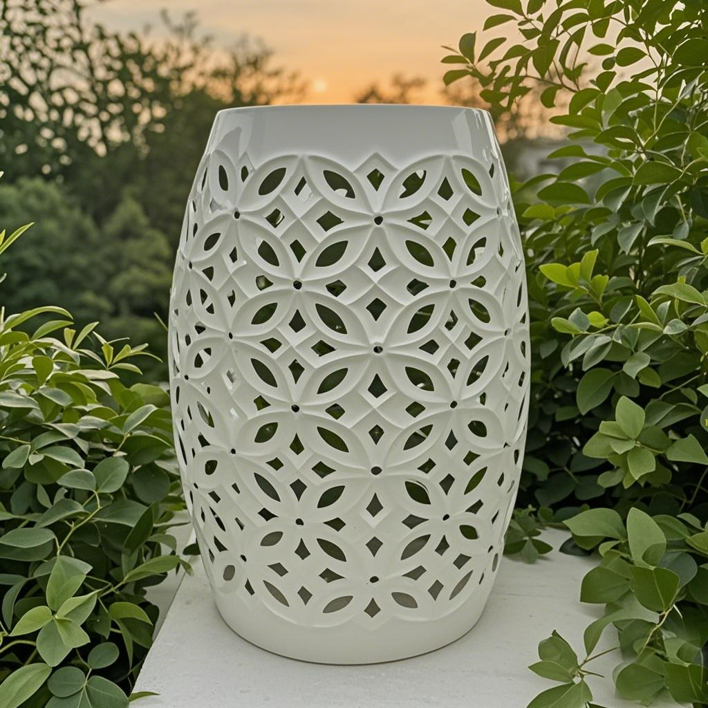 Metal Solar Plant Stand, Geometric