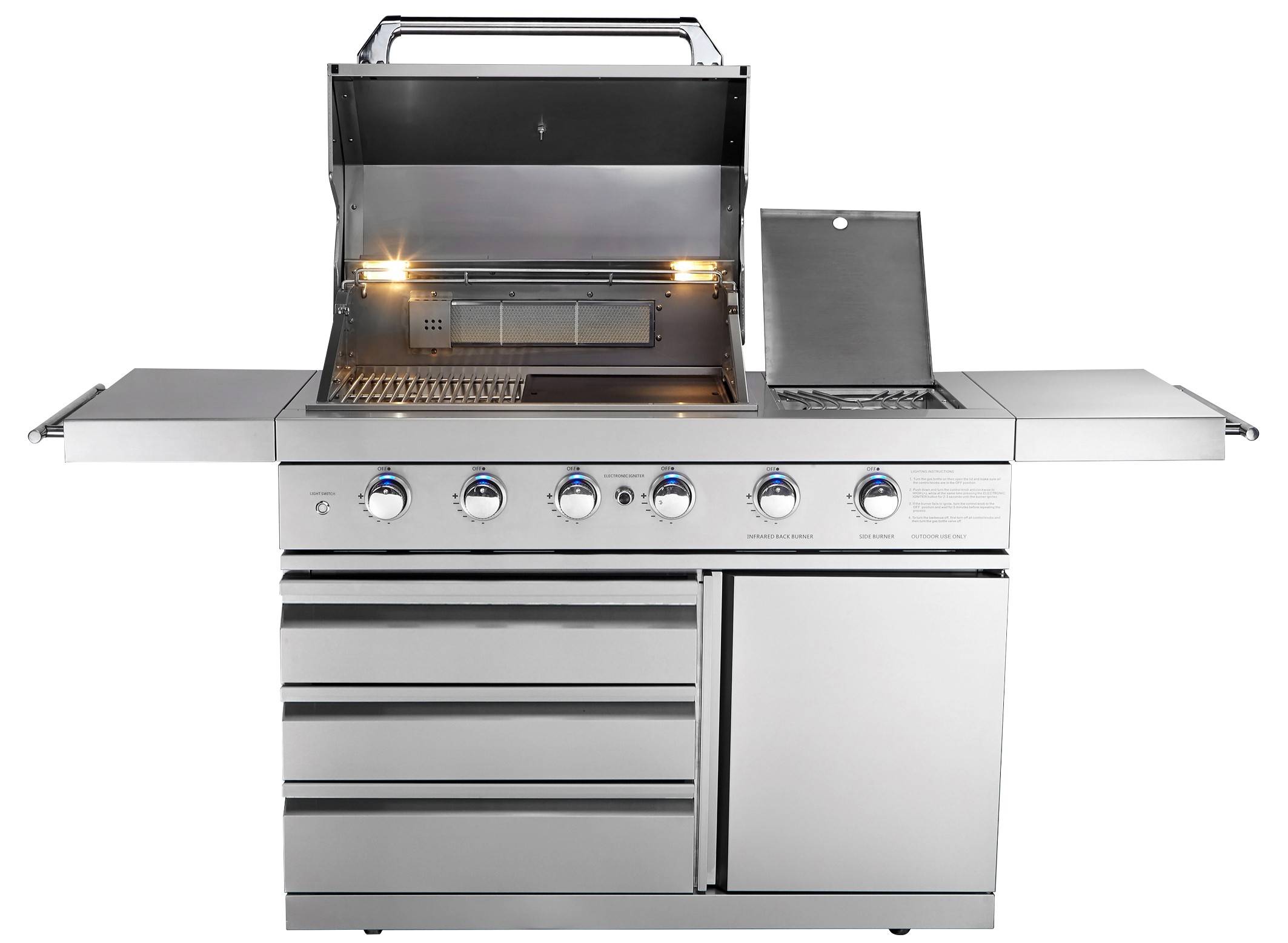 High-end outdoor kitchen BBQ