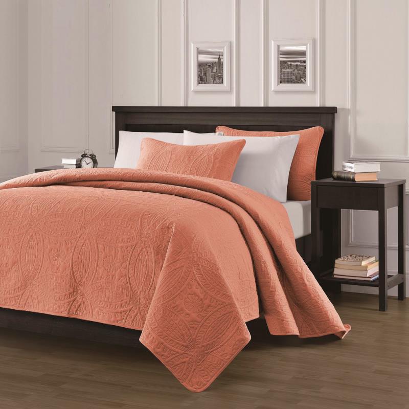 Embossing Bedspread with Floral Designs - Perfect for Any Bedroom