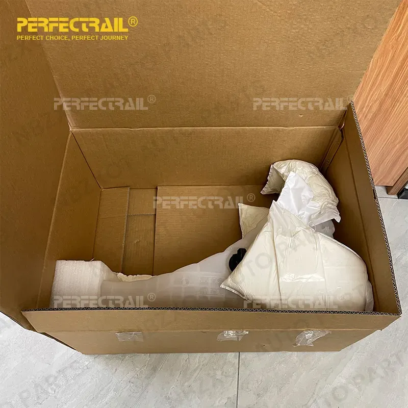 Heavy Duty Truck Coolant Reservoir for Freightliner, Kenworth ...