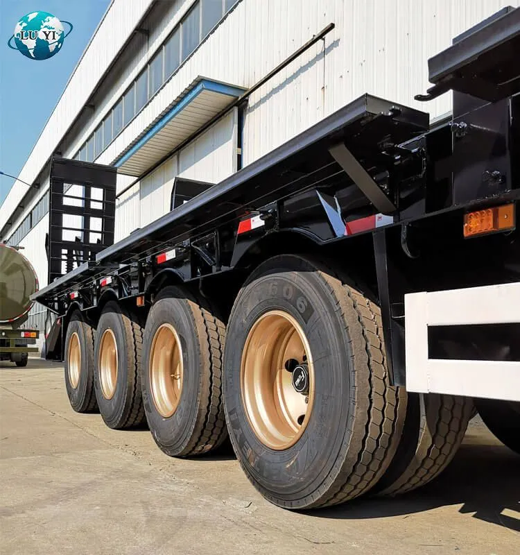 4 axis black widened low bed trailer
