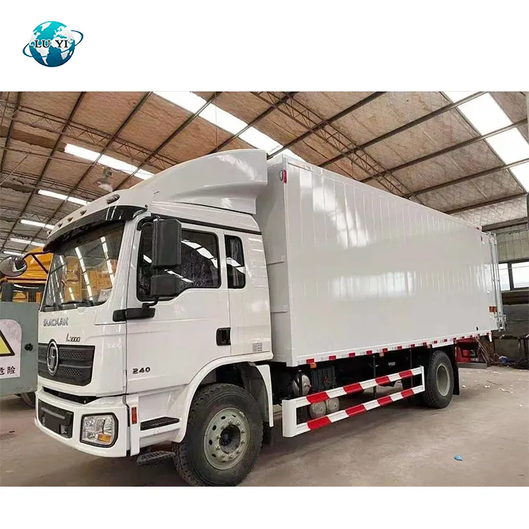 Shacman L3000 4x2 van cargo truck