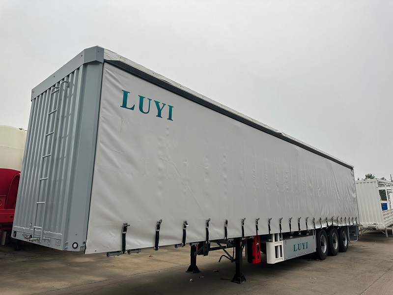 Side Curtain Trailer