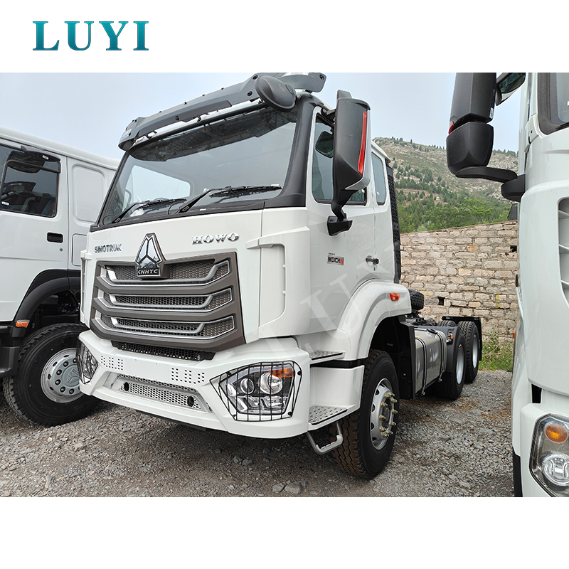 HOWO NX 400hp 6x4 Tractor Truck