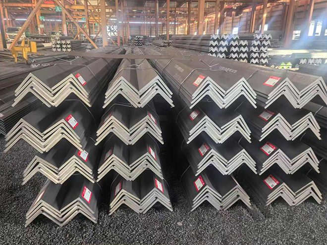 Types and specifications of angle steel