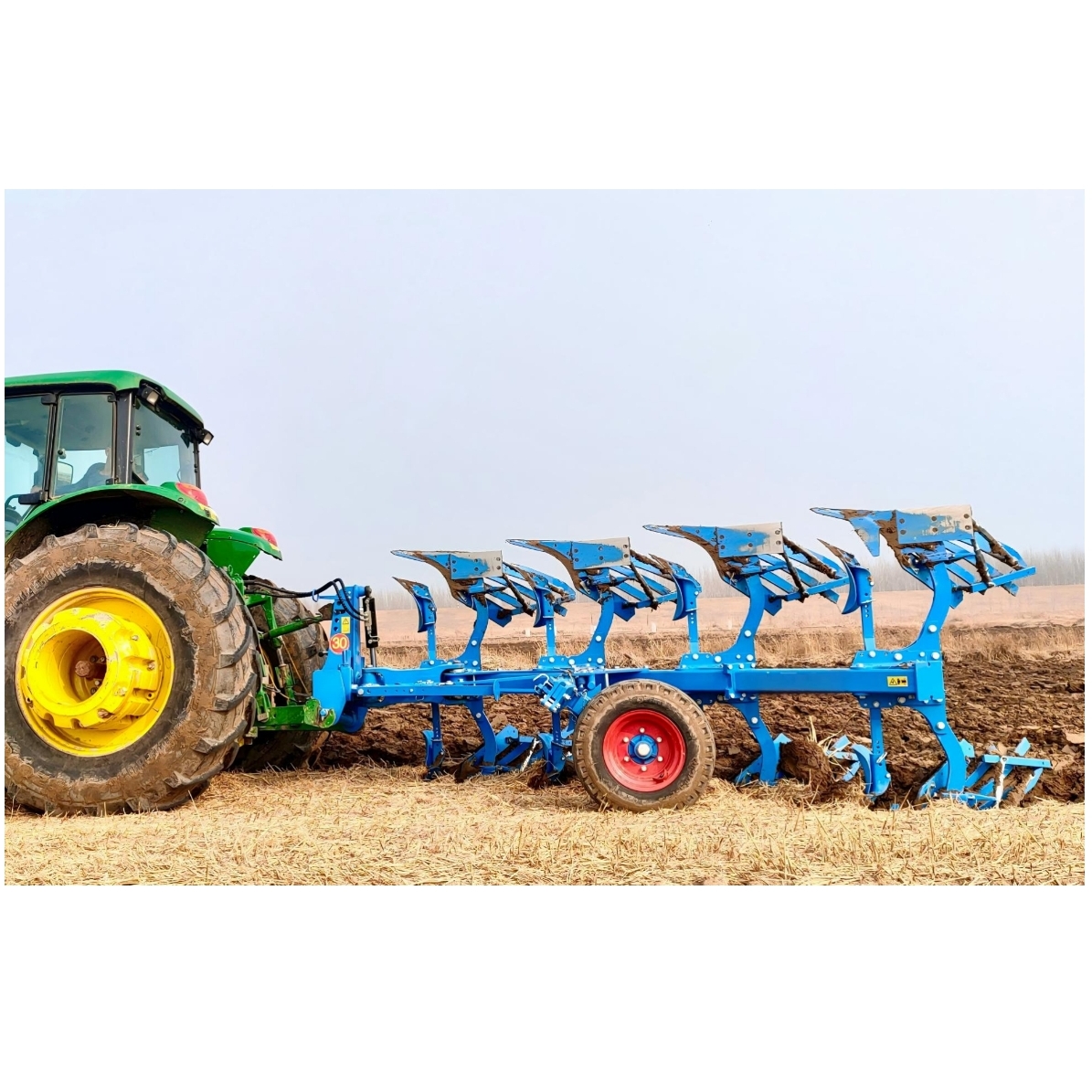 Efficient L7 Mounted Hydraulic Reversible Plough