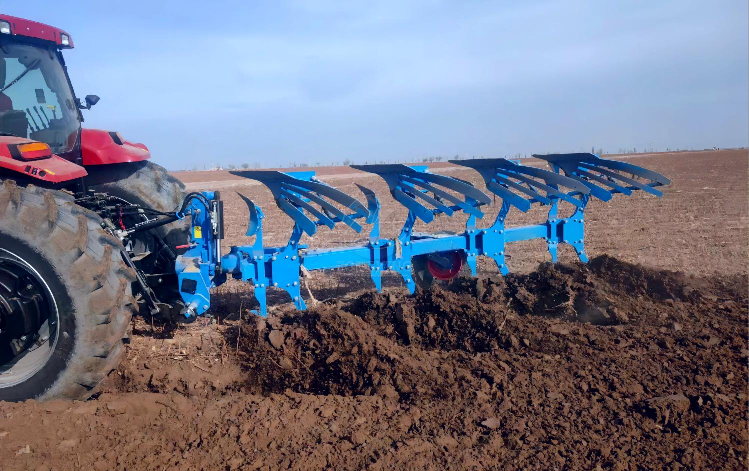 Efficient L7 Mounted Hydraulic Reversible Plough