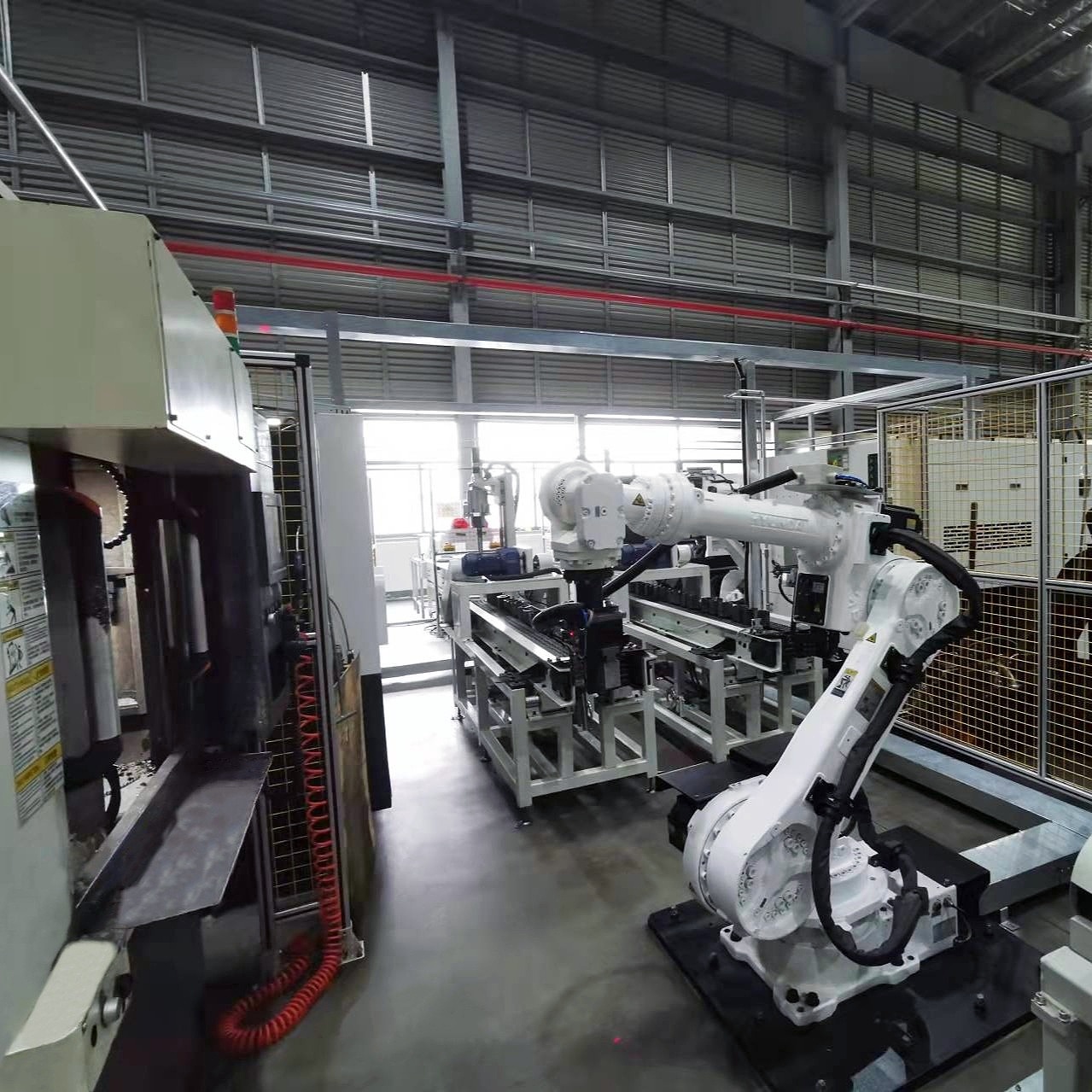 Material handling robots, loading and unloading robots