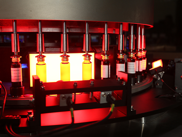 Ampoule Inspection Machine for Accurate Defect Detection in Pharma ...