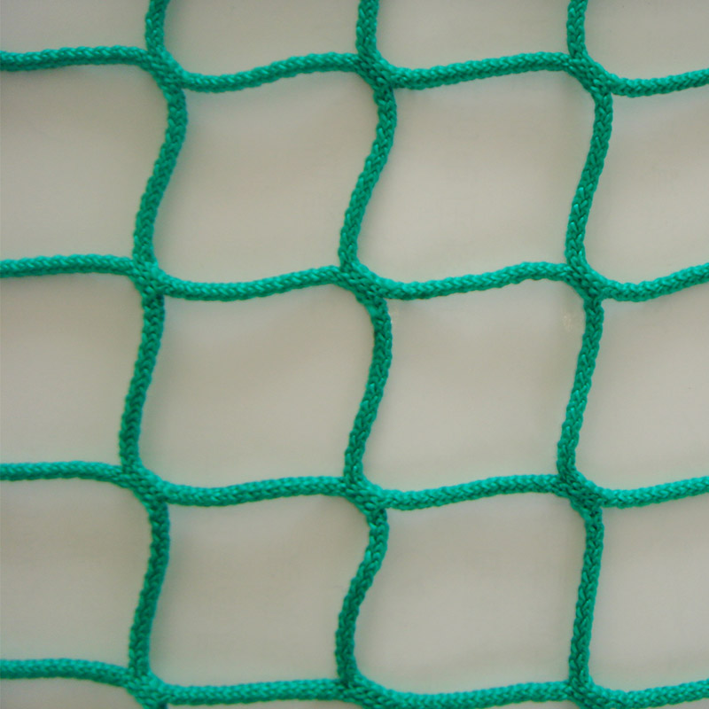 Single Knot or Knotless Cargo Net