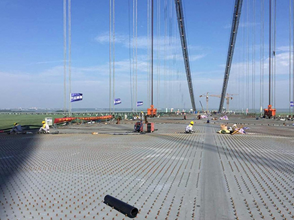Handan DELI Fasteners Secure Dongting Lake Bridge