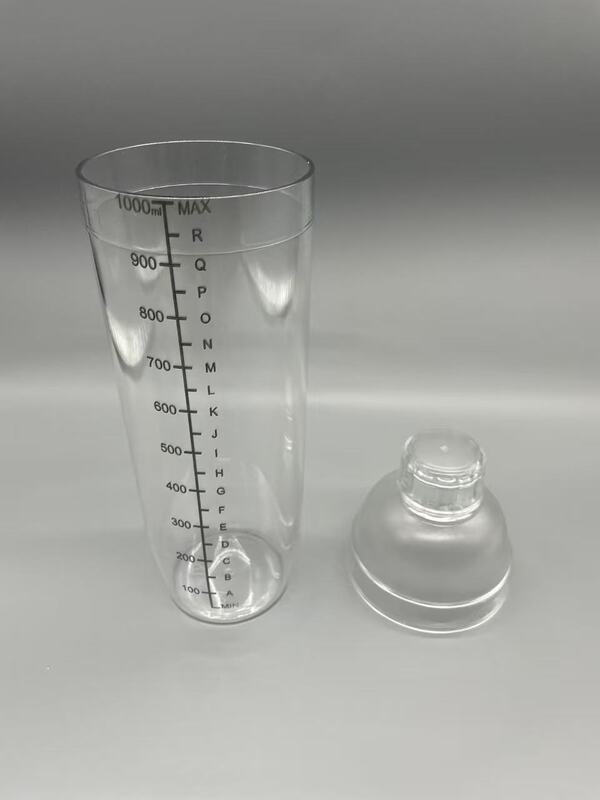 1000ml PS Shaker with Printed Scale for Home & Bartending Use.